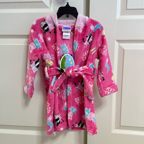 Peppa Pig | Pajamas | Nwt Peppa Pig Robe 2t | Poshmark
